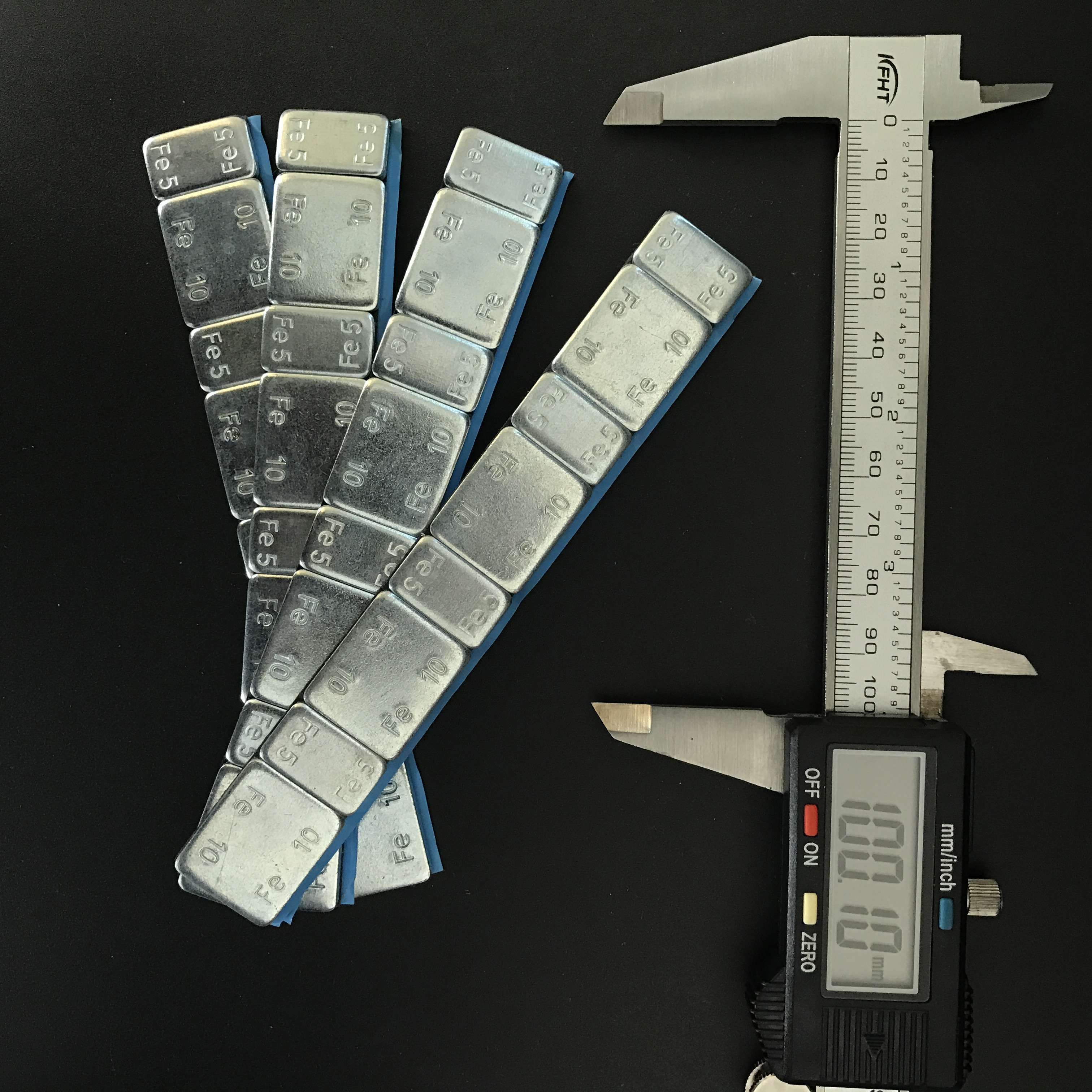What is the function of the adhesive wheel weights? - YAQIYA