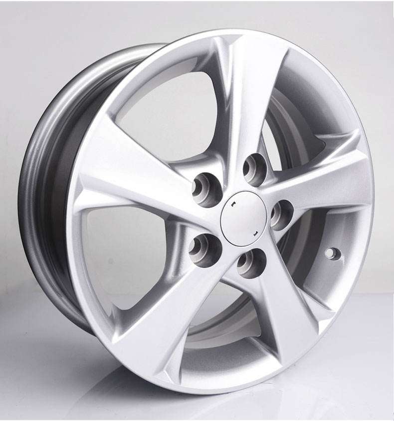 How to choose the steel wheel hub and aluminum wheel hub - YAQIYA